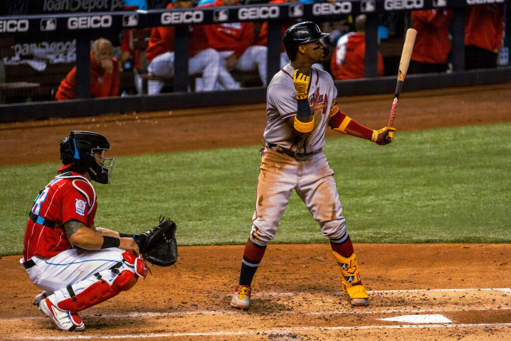 Ronald Acuña Jr. suffers season-ending injury with torn right ACL