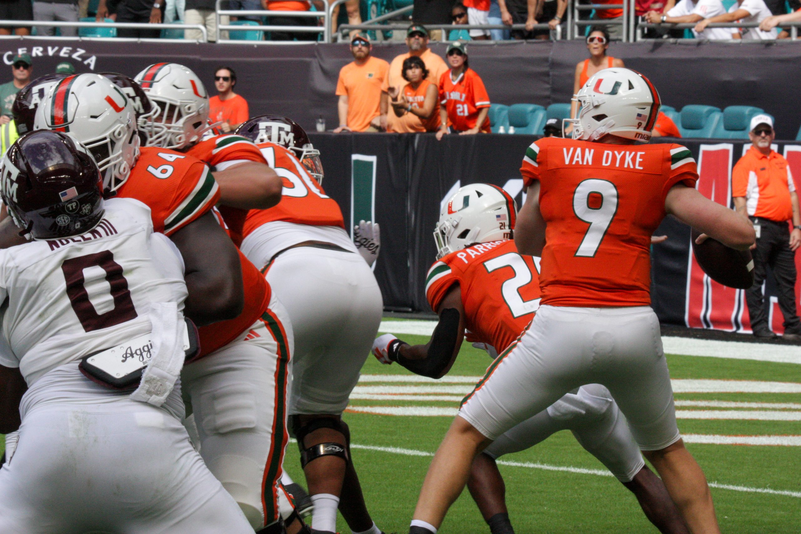 Tyler Van Dyke throws new career high 5 TDs in win over Aggies