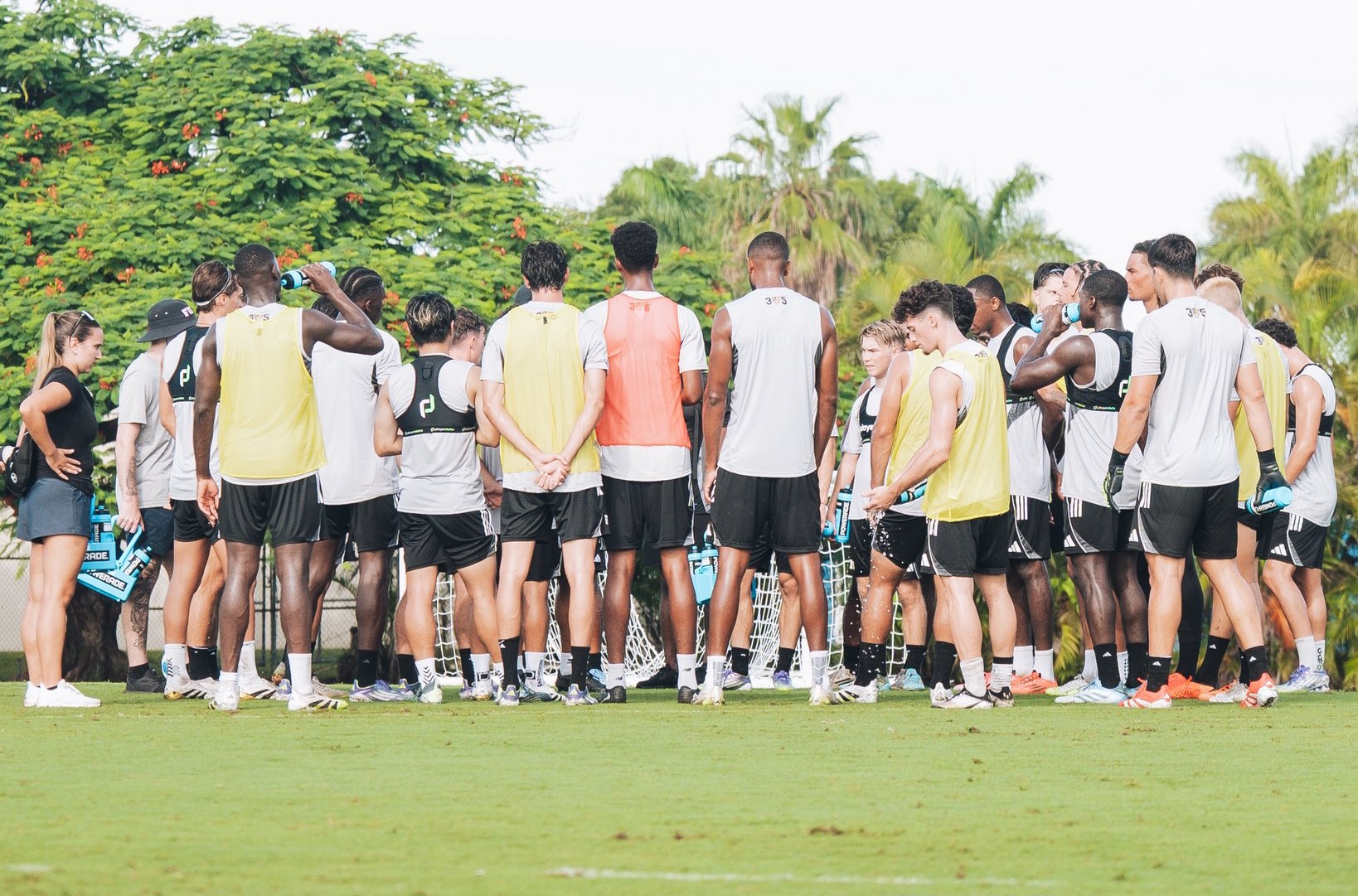 FIU Men’s Soccer Dominates in 4–0 Win Over UQAM - Lemon City Live