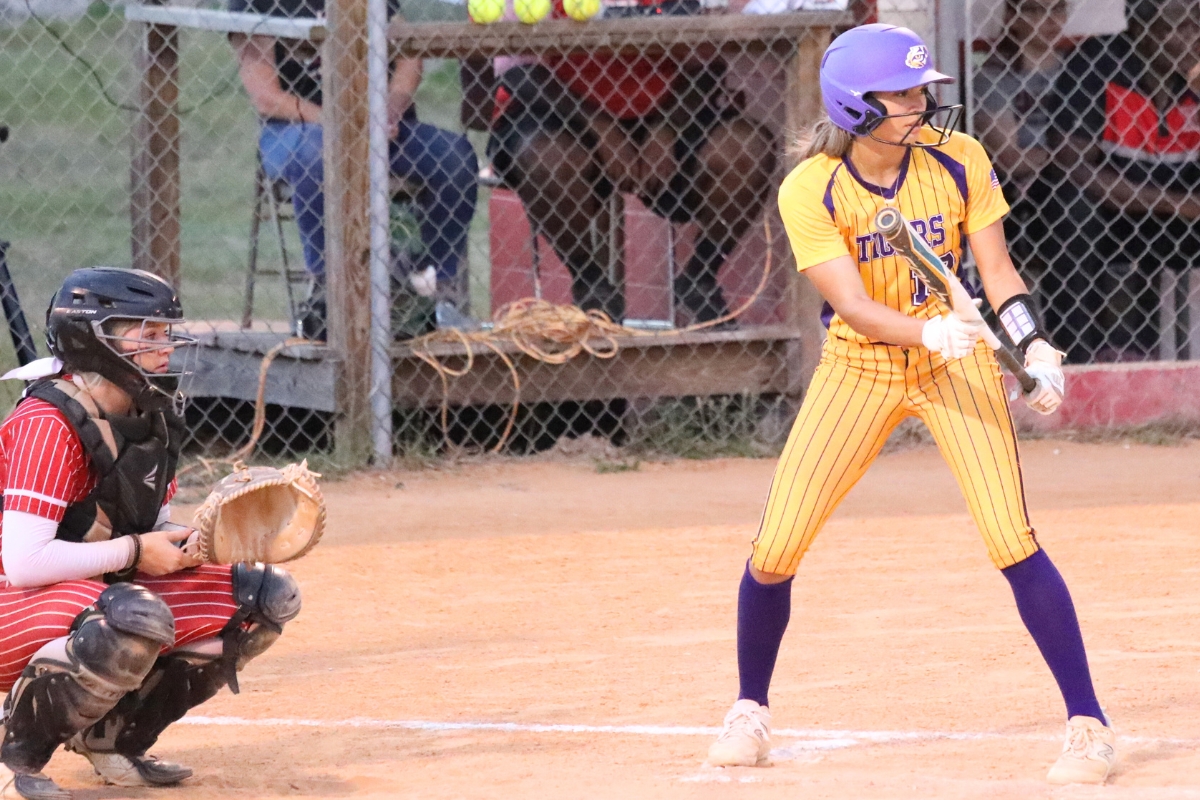 Infielder Leah Clark Signs with FIU Softball